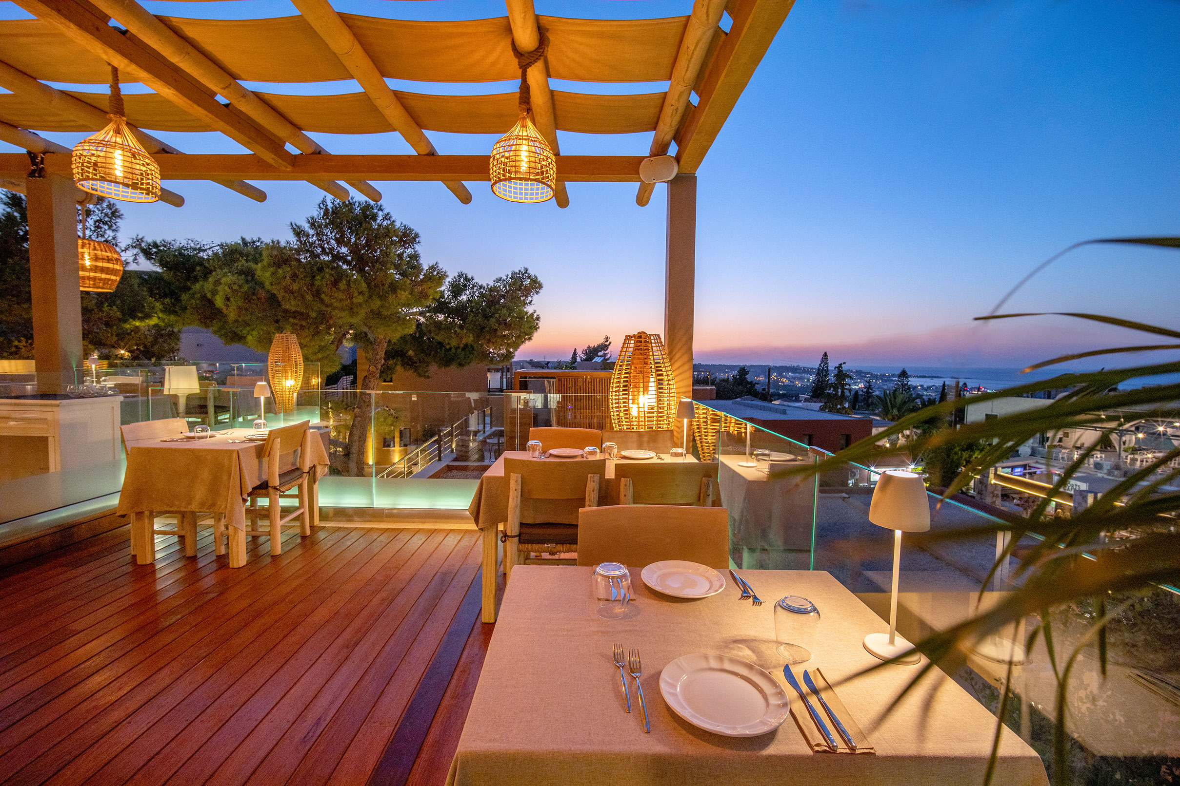 Crete Food: The Best Restaurants & Bars in Koutouloufari and Heraklion