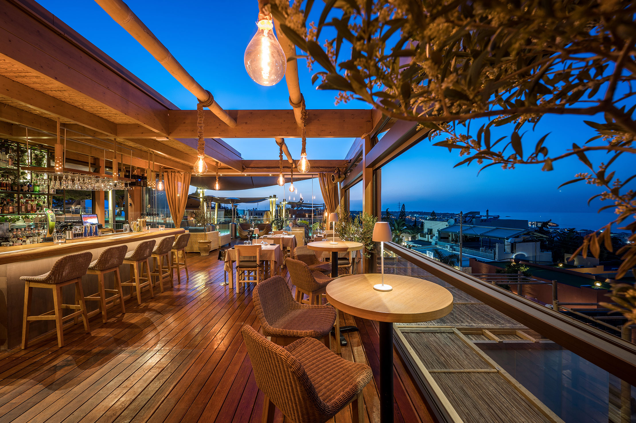 Crete Food: The Best Restaurants & Bars in Koutouloufari and Heraklion